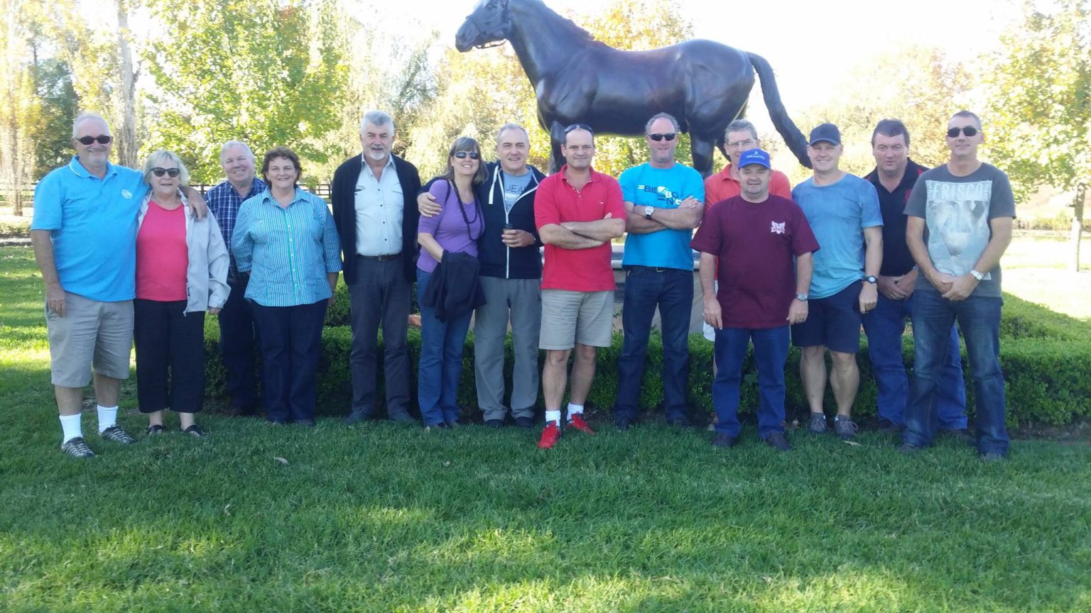 Upper Hunter Valley Tours - Thoroughbred horse stud tours - Home